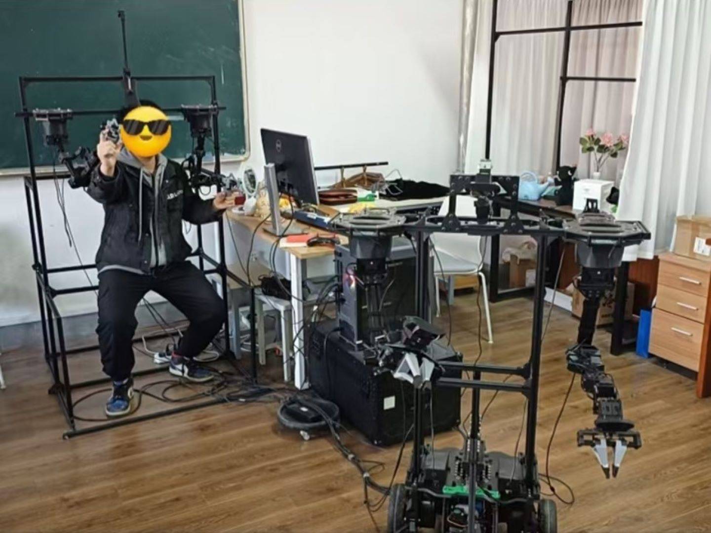 Humanoid Black Knight